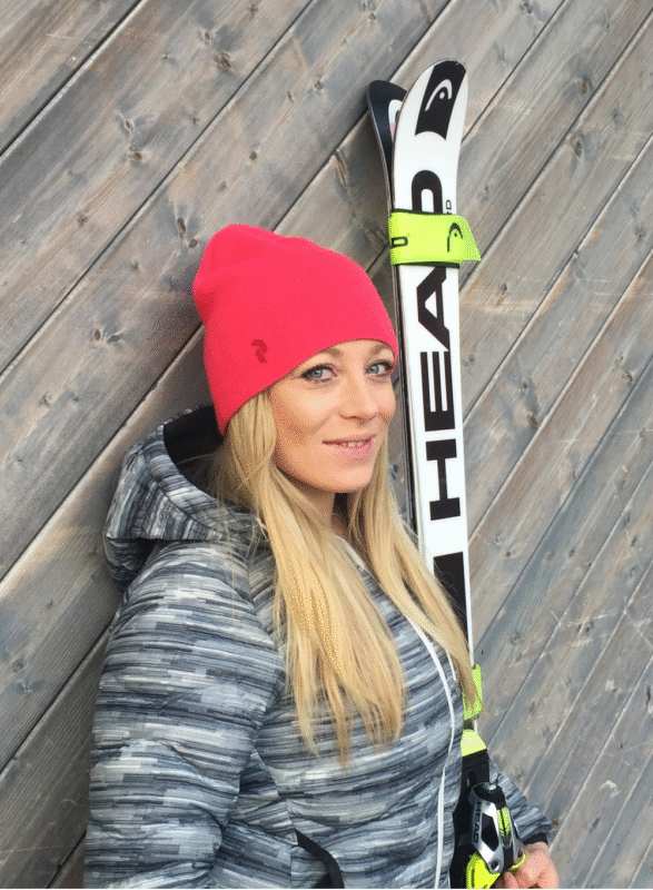 [GIRLS] Get Fit To Ski With Emily Sarsfield - InTheSnow