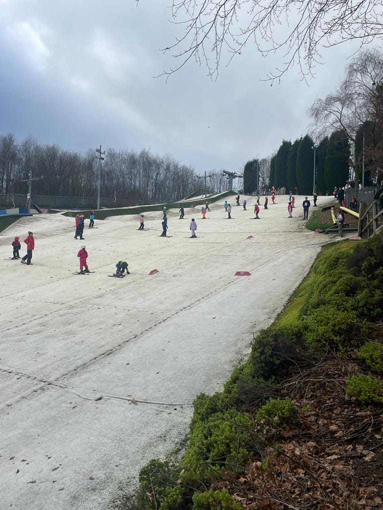 North Staffs Ski Club Celebrating 50th Anniversary - InTheSnow